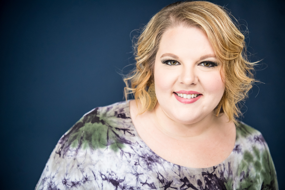 Bio | Chelsea Leah Music